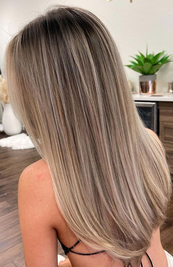 Expensive Bronde: How To Achieve This Trending Summer Hair Look